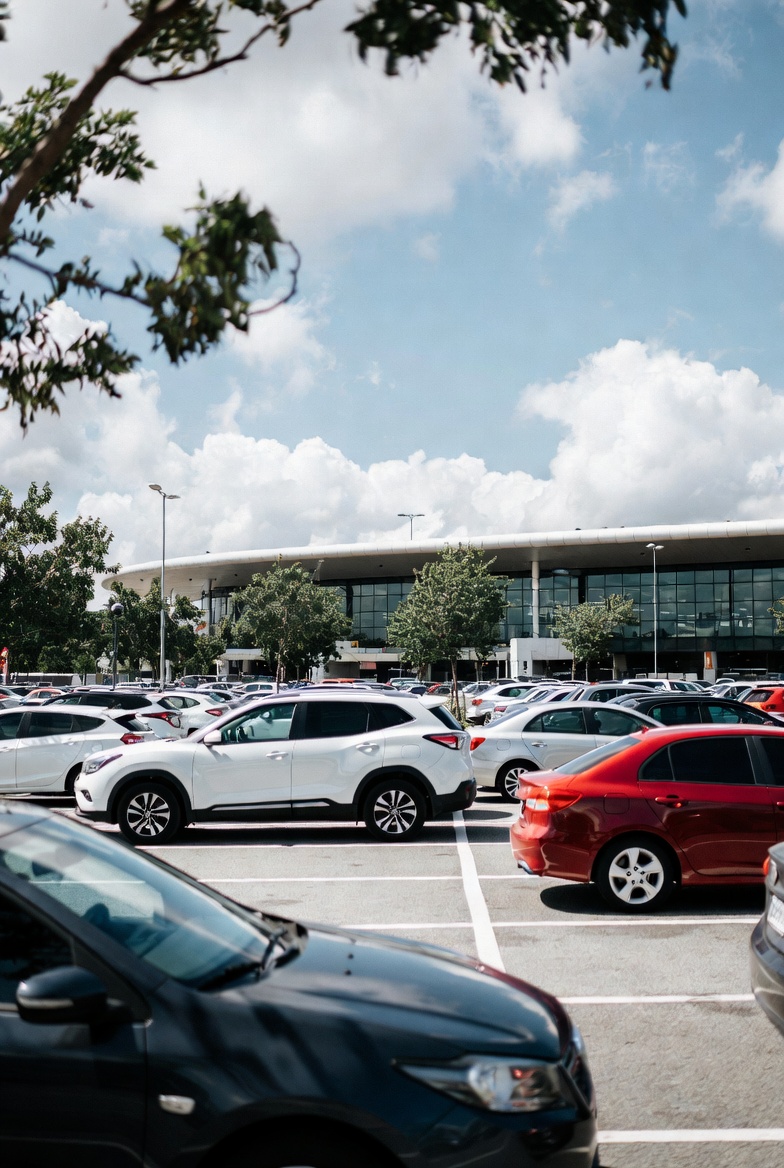 Compare Cheap Heathrow, Birmingham, Luton, Gatwick, Stansted, Bristol ...